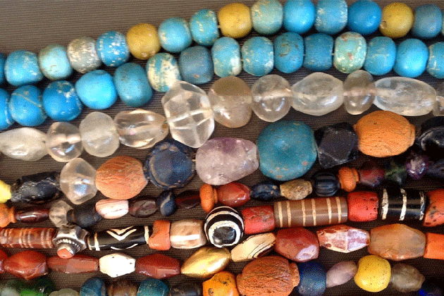 Bhutan Souvenirs - Top 10 Best Things To Buy When Visiting Bhutan