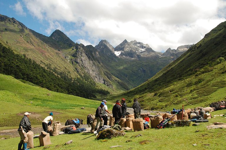 Bhutan Tours & Vacation Packages | Top 10+ Bhutan Trips - Free Inquiry