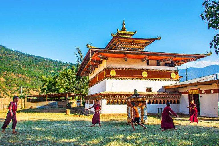 Bhutan Famous Attractions - Punakha Dzong - Bhutan Tours