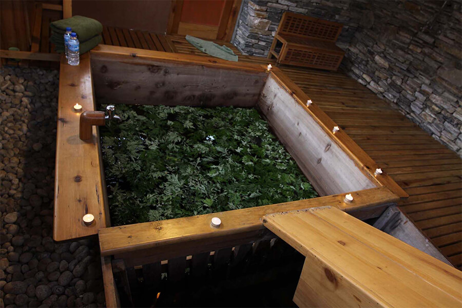 Hot Stone Bath In Bhutan - Bhutan Tours